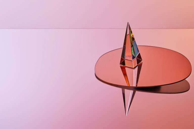 A Perfumer's Simplified Guide To The Fragrance Pyramid