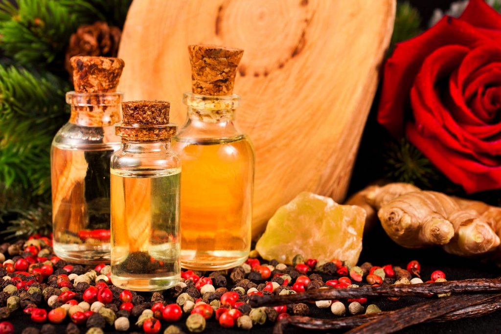 A Guide To Niche Spicy Fragrances In Scented Products