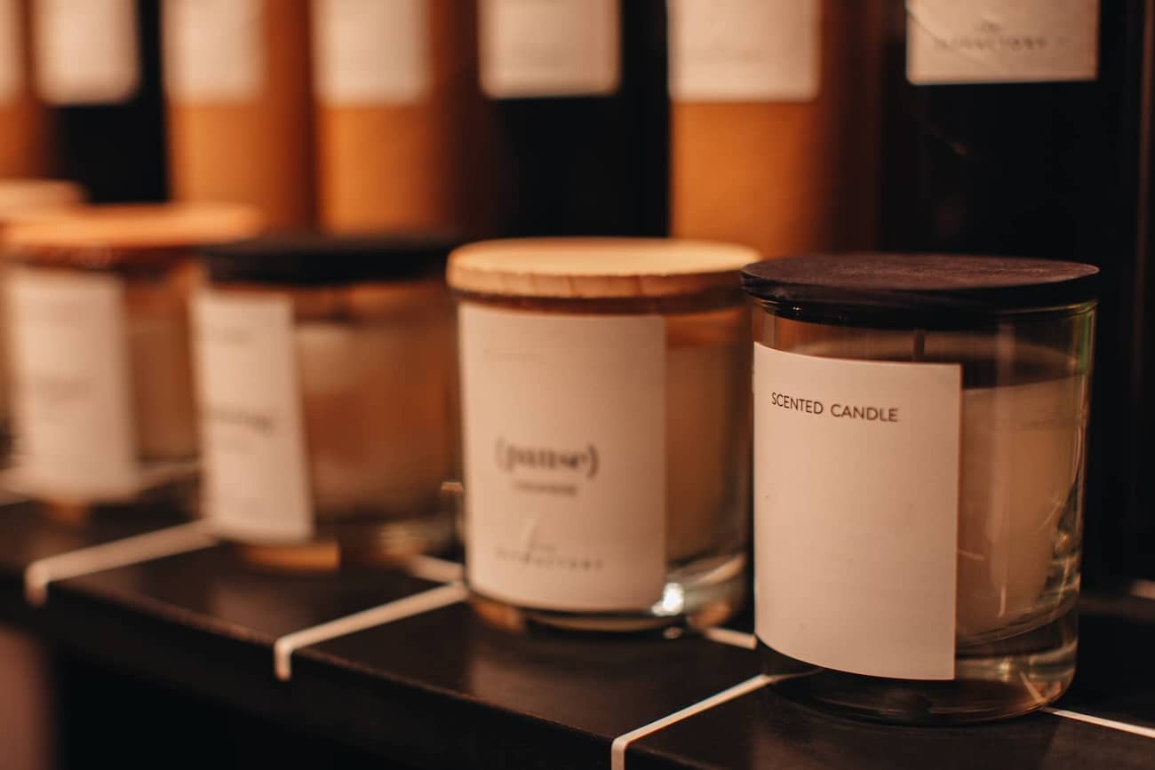 9 Top Selling Candle Scents For Candle Manufacturers